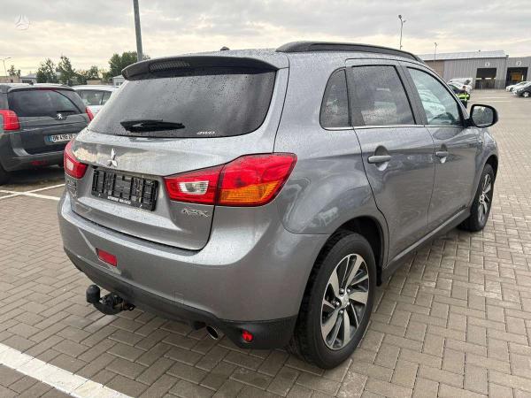 Grey Mitsubishi ASX 2015 in Taurage, with an engine capacity of 1.80 L and mileage of 228 thousand km for 6500 €, photo 4 on AUTOMOTO.COM.LV
