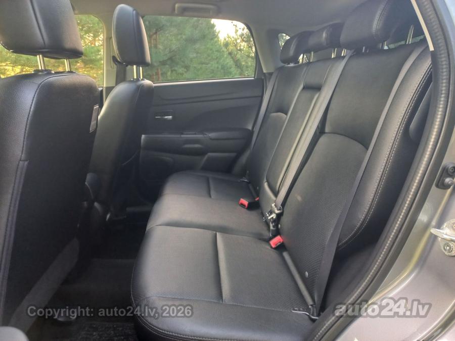 Pelēks Mitsubishi ASX 2015 Tartu, ar dzinēja tilpumu 2.30 L un nobraukumu 162 tūkst. km par 9399 €, foto 14 vietnē AUTOMOTO.COM.LV