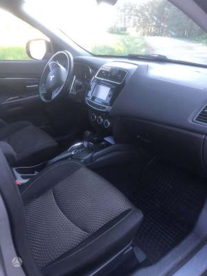 Pelēks Mitsubishi ASX 2015 Druskininkai, ar dzinēja tilpumu 2.27 L un nobraukumu 201 tūkst. km par 8000 €, foto 7 vietnē AUTOMOTO.COM.LV