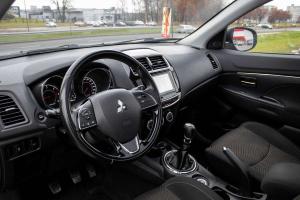 Grey Mitsubishi ASX 2016 in Kaunas, with an engine capacity of 1.56 L and mileage of 171 thousand km for 8300 €, photo 7 on AUTOMOTO.COM.LV