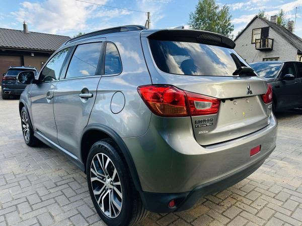 Grey Mitsubishi ASX 2018 in Kaunas, with an engine capacity of 1.56 L and mileage of 220 thousand km for 8750 €, photo 4 on AUTOMOTO.COM.LV