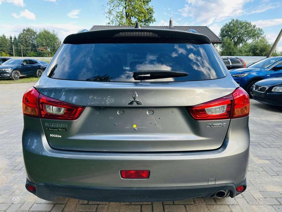 Pelēks Mitsubishi ASX 2018 Kauņa, ar dzinēja tilpumu 1.56 L un nobraukumu 220 tūkst. km par 8750 €, foto 6 vietnē AUTOMOTO.COM.LV