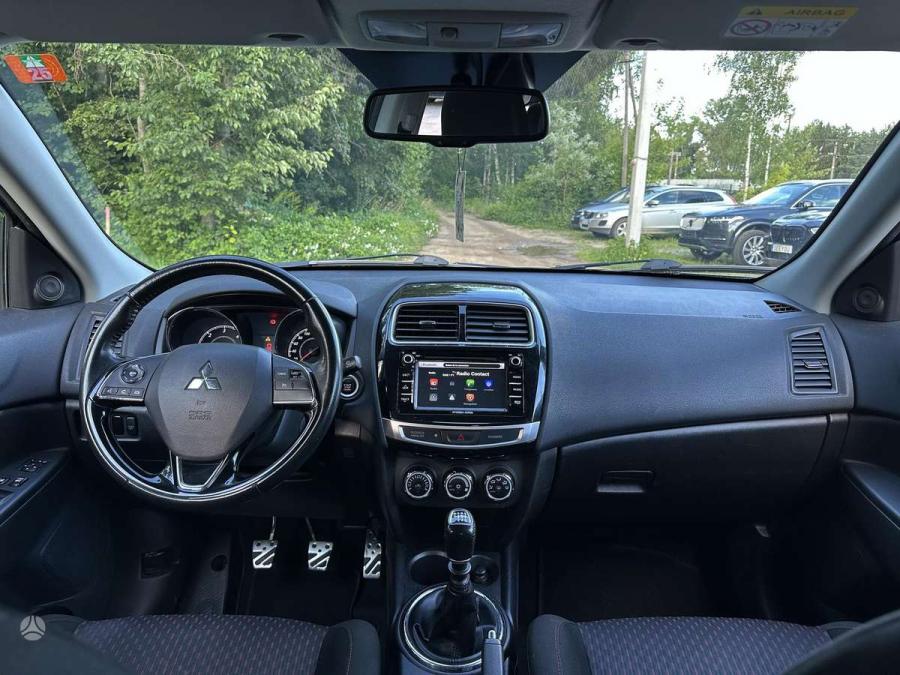 Pelēks Mitsubishi ASX 2018 Kauņa, ar dzinēja tilpumu 1.56 L un nobraukumu 220 tūkst. km par 8750 €, foto 17 vietnē AUTOMOTO.COM.LV