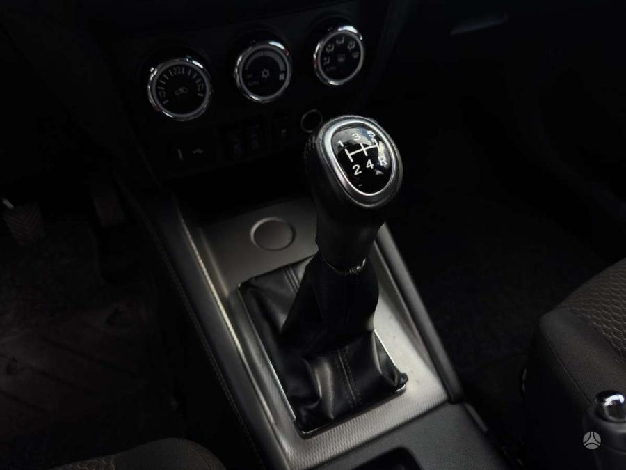 Grey Mitsubishi ASX 2018 in Klaipeda, with an engine capacity of 1.60 L and mileage of 110 thousand km for 11999 €, photo 16 on AUTOMOTO.COM.LV