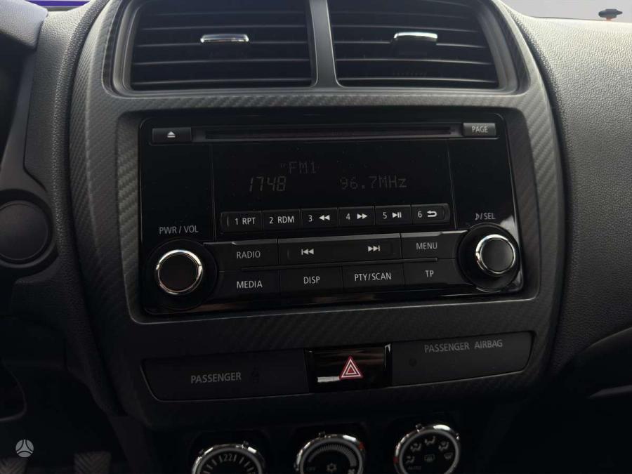 Grey Mitsubishi ASX 2018 in Klaipeda, with an engine capacity of 1.60 L and mileage of 110 thousand km for 11999 €, photo 18 on AUTOMOTO.COM.LV