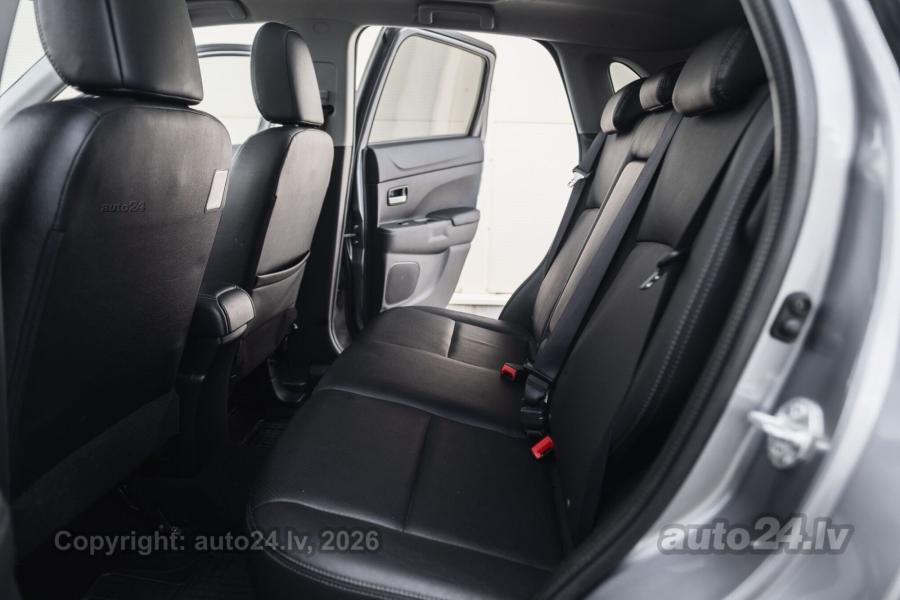 Pelēks Mitsubishi ASX 2015 Tallina, ar dzinēja tilpumu 2.30 L un nobraukumu 274 tūkst. km par 7999 €, foto 15 vietnē AUTOMOTO.COM.LV