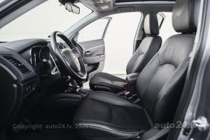 Pelēks Mitsubishi ASX 2015 Tallina, ar dzinēja tilpumu 2.30 L un nobraukumu 274 tūkst. km par 7999 €, foto 16 vietnē AUTOMOTO.COM.LV