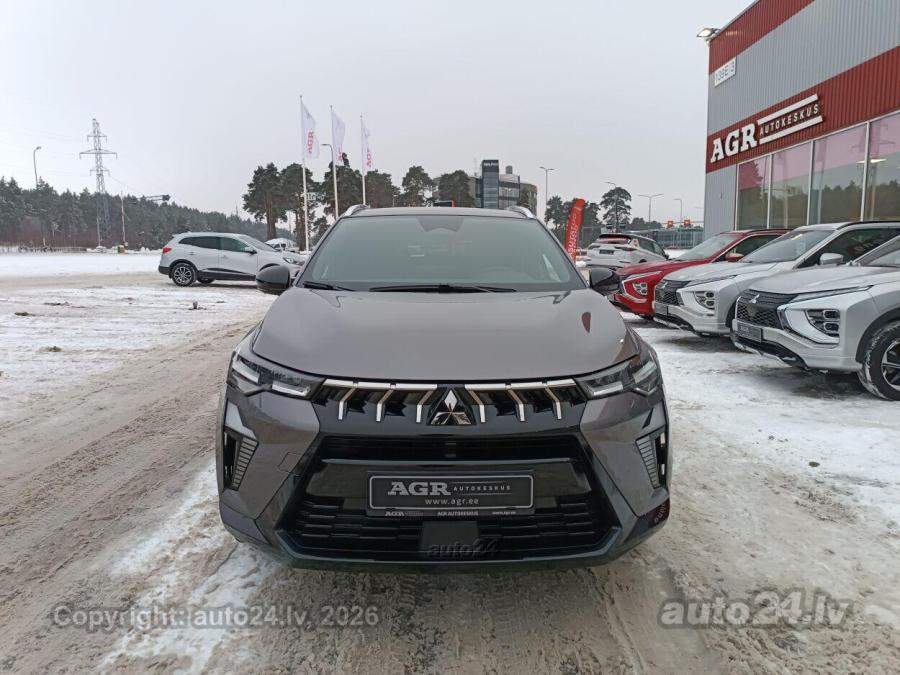Pelēks Mitsubishi ASX 2024 Tallina, ar dzinēja tilpumu 1.00 L un nobraukumu 7 tūkst. km par 22900 €, foto 3 vietnē AUTOMOTO.COM.LV