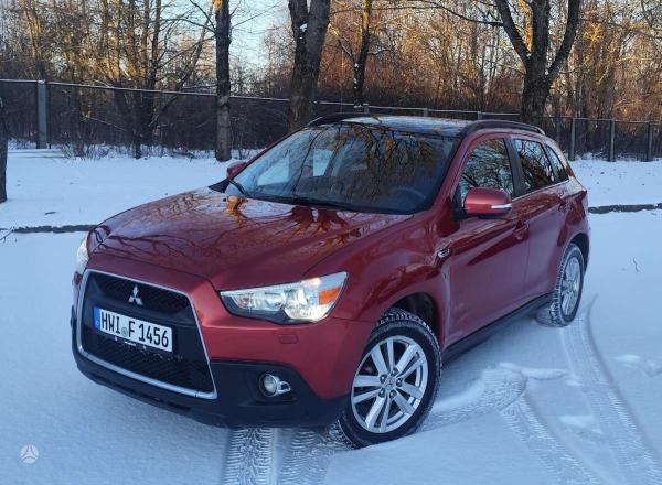 Red Mitsubishi ASX 2010 in Siauliai, with an engine capacity of 1.80 L and mileage of 258 thousand km for 5300 €, photo 8 on AUTOMOTO.COM.LV