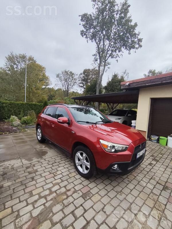 Sarkans Mitsubishi ASX 2011 Rīga, ar dzinēja tilpumu 1.80 L un nobraukumu 319 tūkst. km par 4500 €, foto 4 vietnē AUTOMOTO.COM.LV
