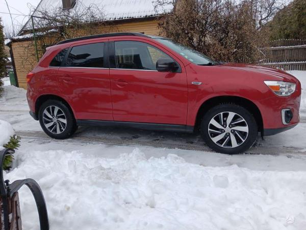 Sarkans Mitsubishi ASX 2014 Panevēža, ar dzinēja tilpumu 1.80 L un nobraukumu 246 tūkst. km par 5900 €, foto 4 vietnē AUTOMOTO.COM.LV