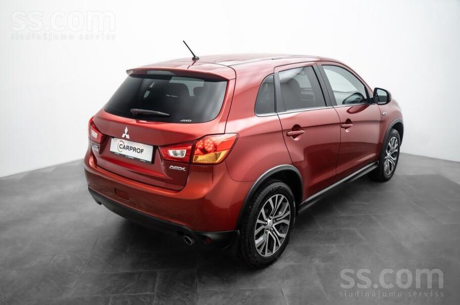 Red Mitsubishi ASX 2015 in Tallinn, with an engine capacity of 2.30 L and mileage of 155 thousand km for 9998 €, photo 4 on AUTOMOTO.COM.LV