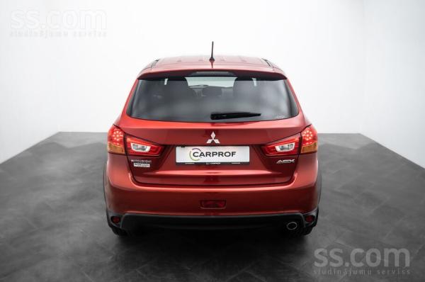 Sarkans Mitsubishi ASX 2015 Tallina, ar dzinēja tilpumu 2.30 L un nobraukumu 155 tūkst. km par 9998 €, foto 7 vietnē AUTOMOTO.COM.LV