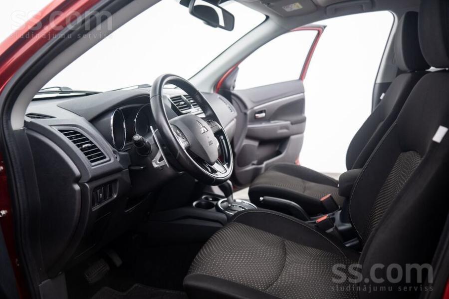Red Mitsubishi ASX 2015 in Tallinn, with an engine capacity of 2.30 L and mileage of 155 thousand km for 9998 €, photo 10 on AUTOMOTO.COM.LV