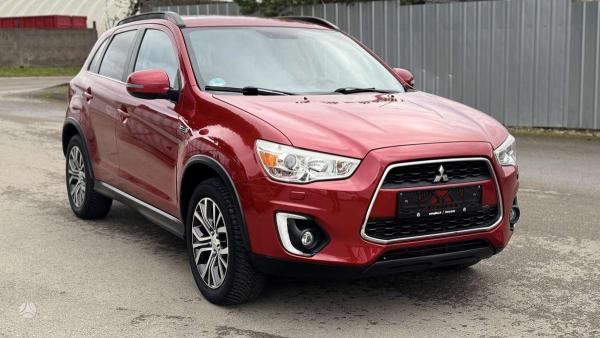 Red Mitsubishi ASX 2015 in Telschi, with an engine capacity of 2.27 L and mileage of 185 thousand km for 8900 €, photo 5 on AUTOMOTO.COM.LV