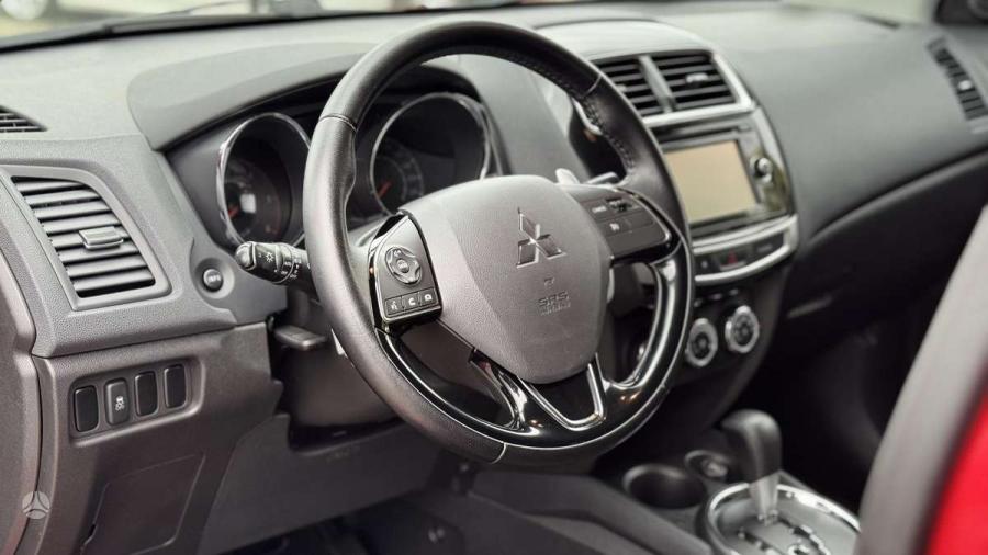 Red Mitsubishi ASX 2015 in Telschi, with an engine capacity of 2.27 L and mileage of 185 thousand km for 8900 €, photo 12 on AUTOMOTO.COM.LV