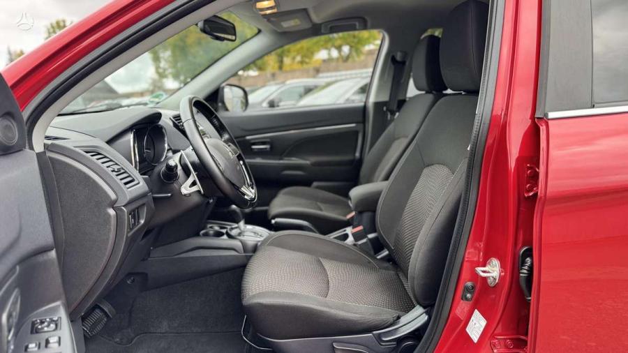 Red Mitsubishi ASX 2015 in Telschi, with an engine capacity of 2.27 L and mileage of 185 thousand km for 8900 €, photo 14 on AUTOMOTO.COM.LV