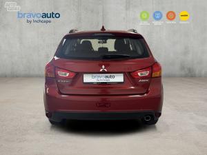 Red Mitsubishi ASX 2017 in Vilnius, with an engine capacity of 1.60 L and mileage of 58 thousand km for 11000 €, photo 5 on AUTOMOTO.COM.LV