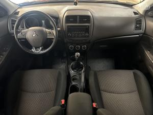 Red Mitsubishi ASX 2017 in Vilnius, with an engine capacity of 1.60 L and mileage of 58 thousand km for 11000 €, photo 13 on AUTOMOTO.COM.LV