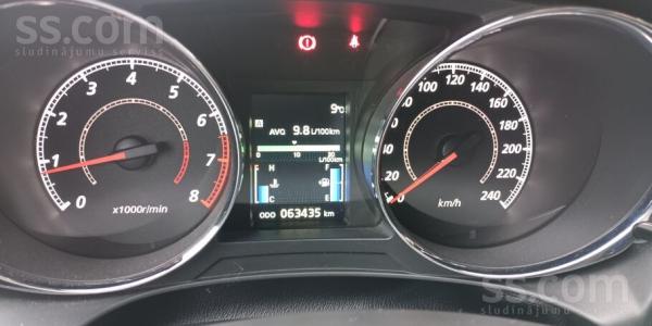 Red Mitsubishi ASX 2017 in Riga, with an engine capacity of 1.60 L and mileage of 63 thousand km for 11500 €, photo 7 on AUTOMOTO.COM.LV