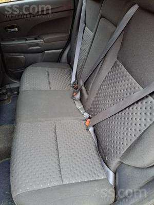 Red Mitsubishi ASX 2011 in Balvi, with an engine capacity of 1.80 L and mileage of 251 thousand km for 5200 €, photo 11 on AUTOMOTO.COM.LV