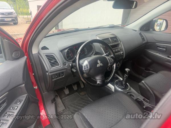 Sarkans Mitsubishi ASX 2012 Veru, ar dzinēja tilpumu 1.80 L un nobraukumu 287 tūkst. km par 4290 €, foto 5 vietnē AUTOMOTO.COM.LV