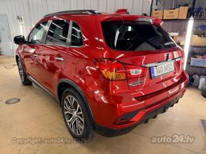 Red Mitsubishi ASX 2018 in Tallinn, with an engine capacity of 1.60 L and mileage of 41 thousand km for 14990 €, photo 7 on AUTOMOTO.COM.LV