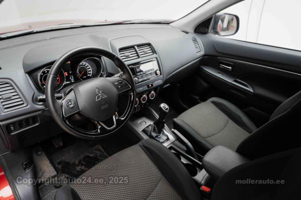 Red Mitsubishi ASX 2020 in Tallinn, with an engine capacity of 1.60 L and mileage of 62 thousand km for 14500 €, photo 11 on AUTOMOTO.COM.LV