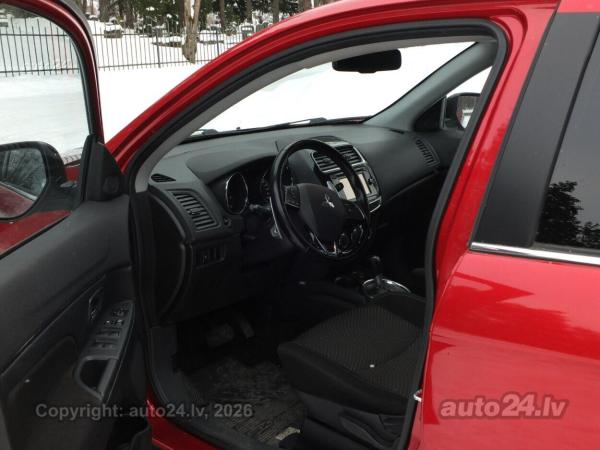 Mitsubishi ASX 2015 in Tallinn, with an engine capacity of 2.30 L and mileage of 152 thousand km for 12500 €, photo 9 on AUTOMOTO.COM.LV