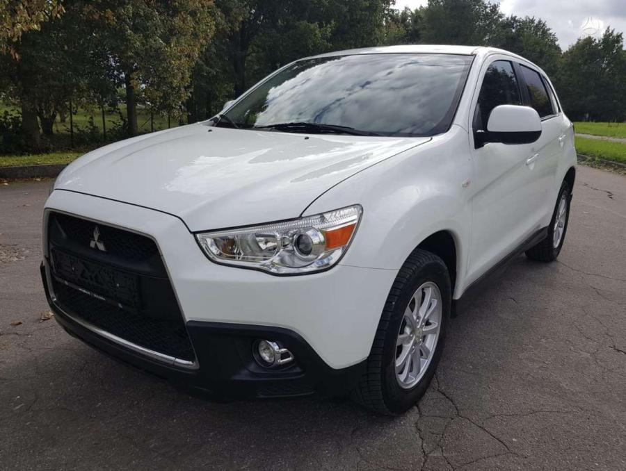 Balts Mitsubishi ASX 2010 Šauļi, ar dzinēja tilpumu 1.80 L un nobraukumu 238 tūkst. km par 4450 €, foto 1 vietnē AUTOMOTO.COM.LV