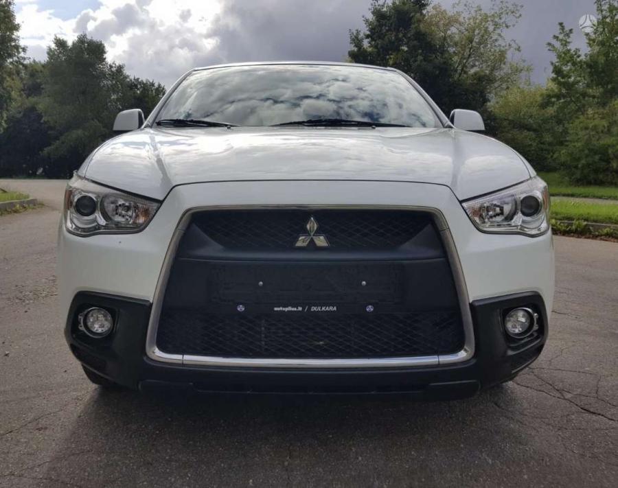 Balts Mitsubishi ASX 2010 Šauļi, ar dzinēja tilpumu 1.80 L un nobraukumu 238 tūkst. km par 4450 €, foto 3 vietnē AUTOMOTO.COM.LV
