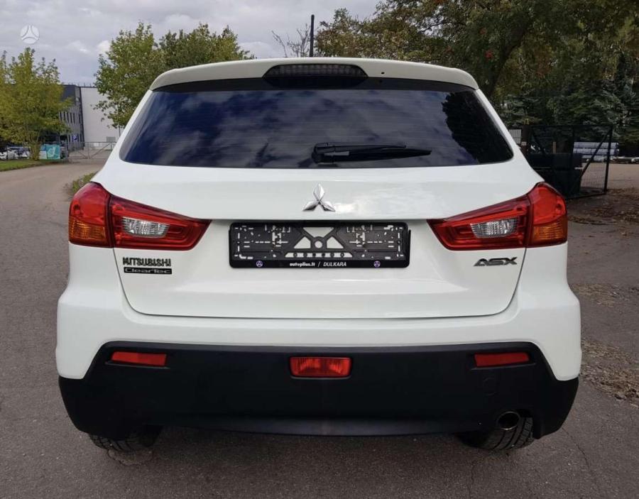 Balts Mitsubishi ASX 2010 Šauļi, ar dzinēja tilpumu 1.80 L un nobraukumu 238 tūkst. km par 4450 €, foto 6 vietnē AUTOMOTO.COM.LV