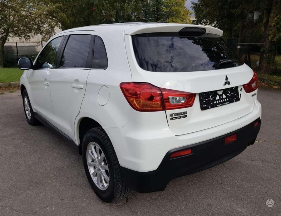 Balts Mitsubishi ASX 2010 Šauļi, ar dzinēja tilpumu 1.80 L un nobraukumu 238 tūkst. km par 4450 €, foto 7 vietnē AUTOMOTO.COM.LV