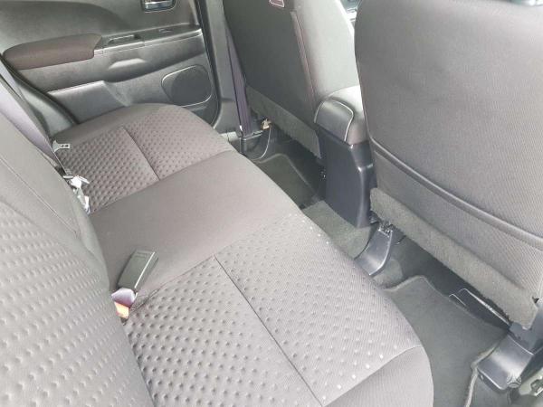 White Mitsubishi ASX 2010 in Siauliai, with an engine capacity of 1.80 L and mileage of 238 thousand km for 4450 €, photo 10 on AUTOMOTO.COM.LV