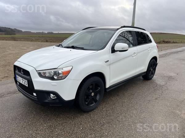 White Mitsubishi ASX 2011 in Telschi, with an engine capacity of 1.80 L and mileage of 282 thousand km for 3650 €, photo 1 on AUTOMOTO.COM.LV