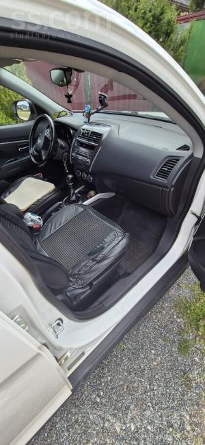Balts Mitsubishi ASX 2012 Daugavpils, ar dzinēja tilpumu 1.80 L un nobraukumu 184 tūkst. km par 6500 €, foto 9 vietnē AUTOMOTO.COM.LV