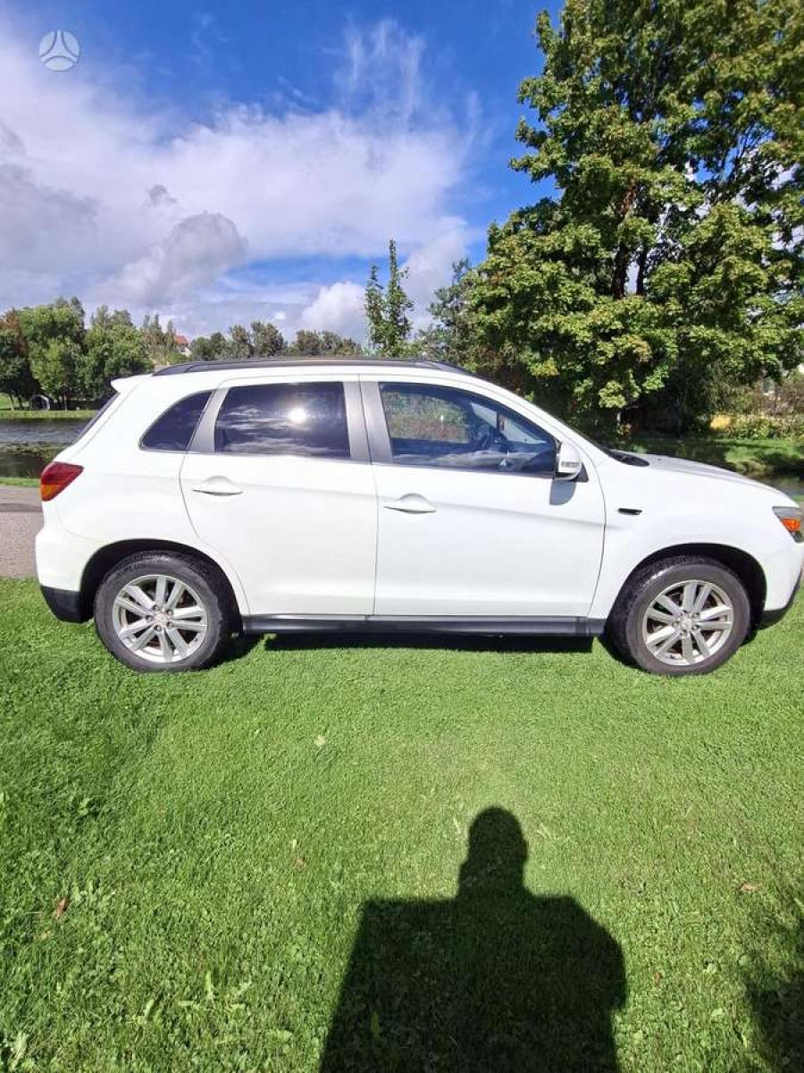 Balts Mitsubishi ASX 2012 Molėtai, ar dzinēja tilpumu 1.59 L un nobraukumu 210 tūkst. km par 4200 €, foto 3 vietnē AUTOMOTO.COM.LV