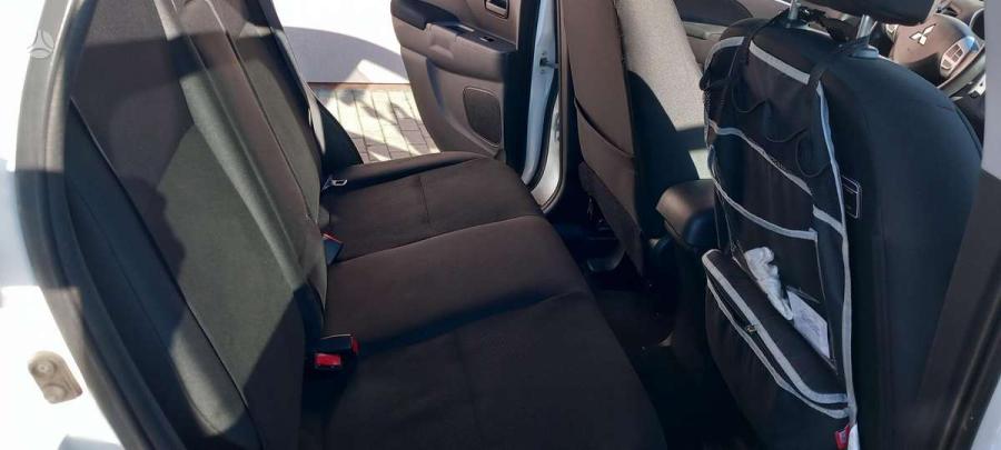Balts Mitsubishi ASX 2013 Alīta, ar dzinēja tilpumu 2.00 L un nobraukumu 124 tūkst. km par 5800 €, foto 6 vietnē AUTOMOTO.COM.LV