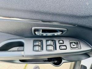 Balts Mitsubishi ASX 2014 Kauņa, ar dzinēja tilpumu 1.60 L un nobraukumu 257 tūkst. km par 6800 €, foto 13 vietnē AUTOMOTO.COM.LV