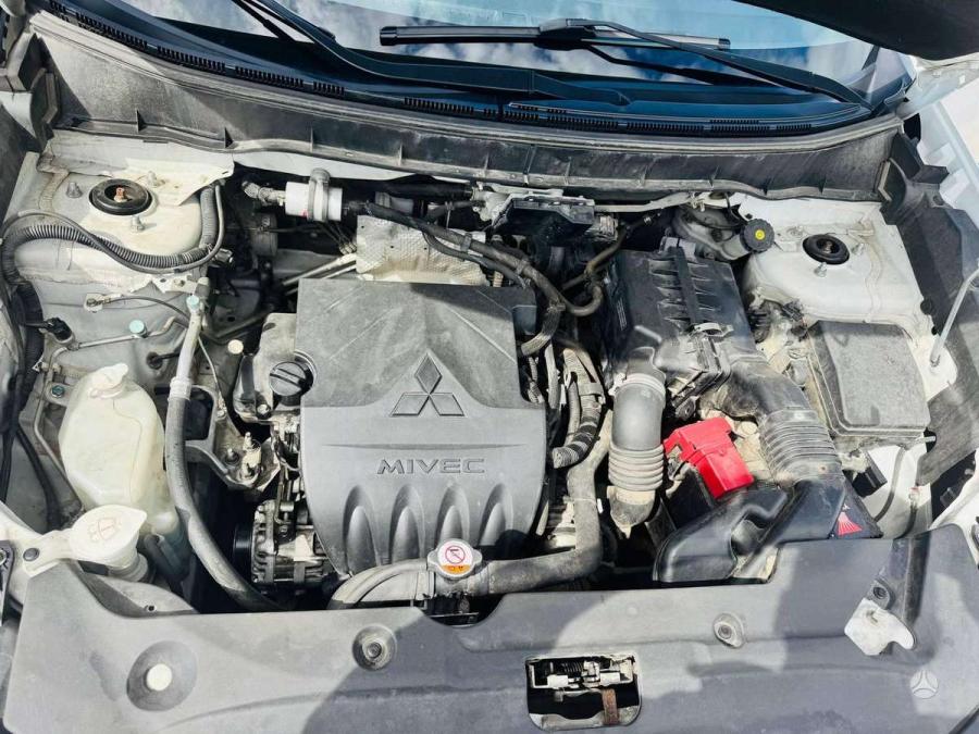 Balts Mitsubishi ASX 2014 Kauņa, ar dzinēja tilpumu 1.60 L un nobraukumu 257 tūkst. km par 6800 €, foto 20 vietnē AUTOMOTO.COM.LV