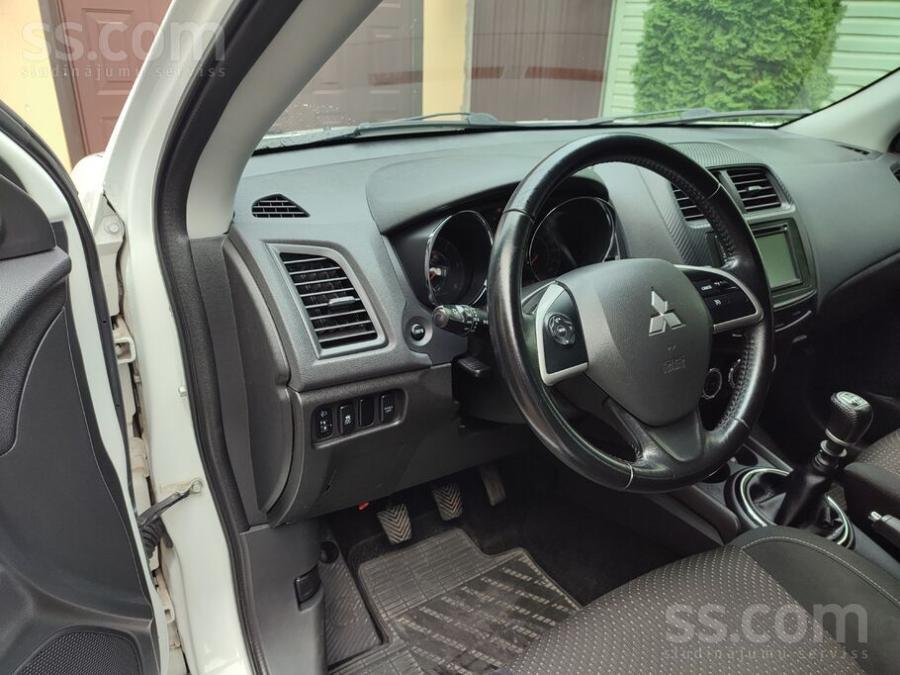 Белый Мицубиси АСХ 2015 в Даугавпилс, объемом двигателя 1.80 л и пробегом 161 тыс. км за 8800 €, фото 6 на AUTOMOTO.COM.LV