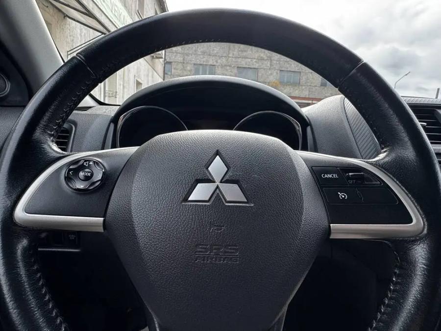 Balts Mitsubishi ASX 2015 Daugavpils, ar dzinēja tilpumu 1.80 L un nobraukumu 161 tūkst. km par 7990 €, foto 19 vietnē AUTOMOTO.COM.LV
