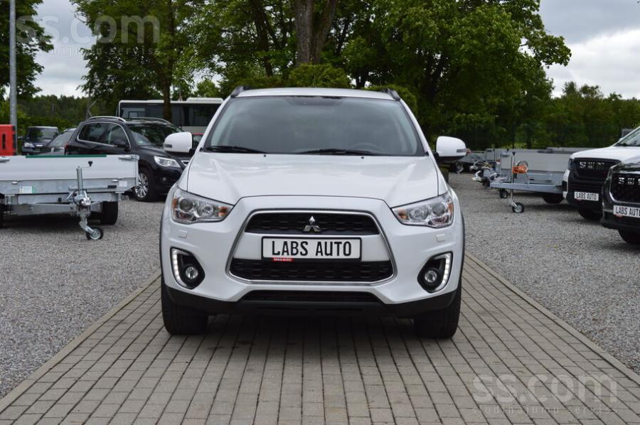 Balts Mitsubishi ASX 2016 Tukums, ar dzinēja tilpumu 2.20 L un nobraukumu 218 tūkst. km par 8695 €, foto 3 vietnē AUTOMOTO.COM.LV