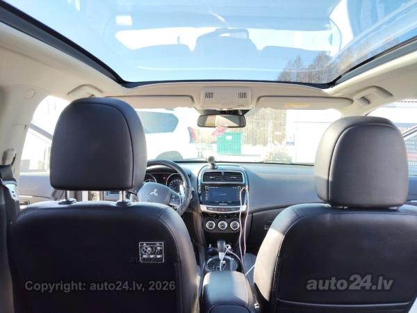 White Mitsubishi ASX 2016 in Tallinn, with an engine capacity of 2.30 L and mileage of 178 thousand km for 9999 €, photo 7 on AUTOMOTO.COM.LV