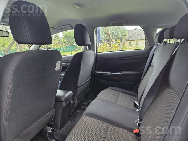 Balts Mitsubishi ASX 2019 Rīga, ar dzinēja tilpumu 1.60 L un nobraukumu 159 tūkst. km par 11000 €, foto 8 vietnē AUTOMOTO.COM.LV