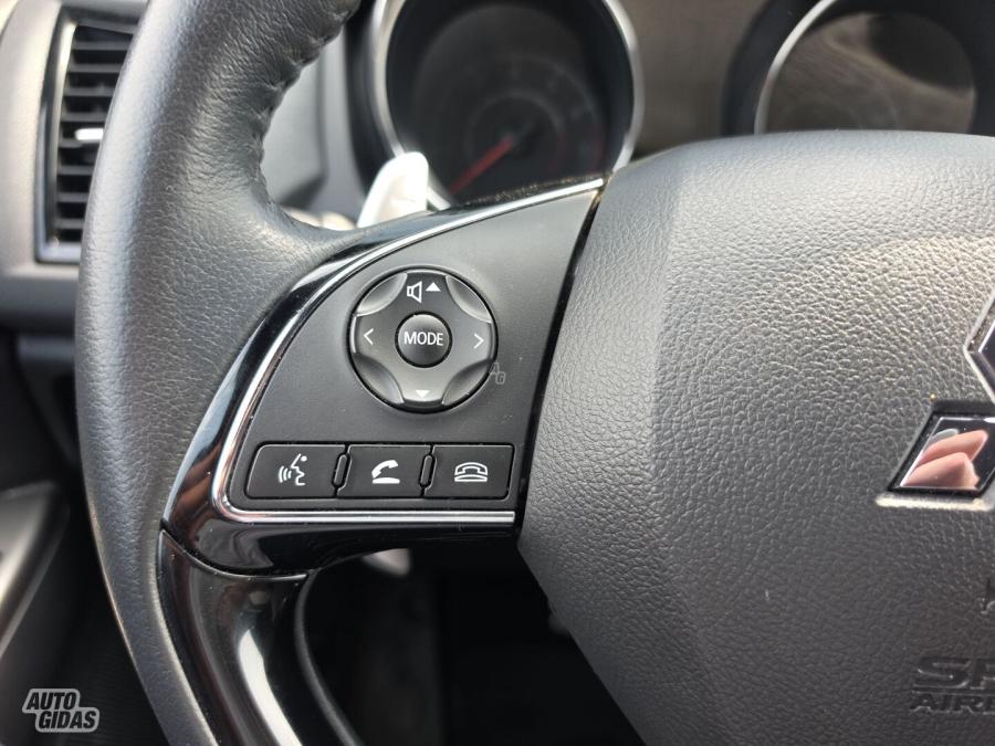 White Mitsubishi ASX 2021 in Klaipeda, with an engine capacity of 2.00 L and mileage of 63 thousand km for 18991 €, photo 17 on AUTOMOTO.COM.LV