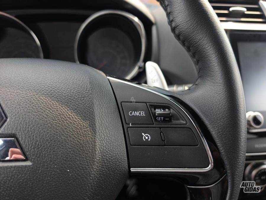 White Mitsubishi ASX 2021 in Klaipeda, with an engine capacity of 2.00 L and mileage of 63 thousand km for 18991 €, photo 18 on AUTOMOTO.COM.LV