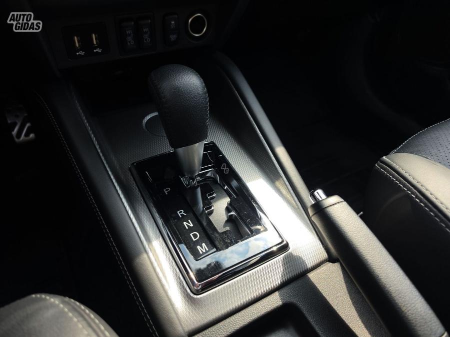 White Mitsubishi ASX 2021 in Klaipeda, with an engine capacity of 2.00 L and mileage of 63 thousand km for 18991 €, photo 21 on AUTOMOTO.COM.LV