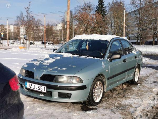 Blue Mitsubishi Carisma 2005 in Vilnius, with an engine capacity of 1.80 L and mileage of 250 thousand km for 550 €, photo 1 on AUTOMOTO.COM.LV
