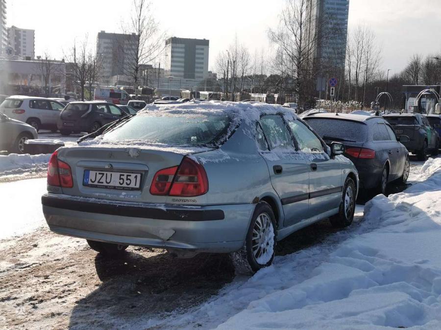 Blue Mitsubishi Carisma 2005 in Vilnius, with an engine capacity of 1.80 L and mileage of 250 thousand km for 550 €, photo 3 on AUTOMOTO.COM.LV